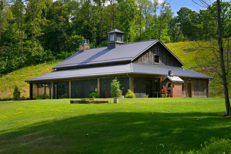 Party Barn In Dover, Ohio - Sugarcreek Builders